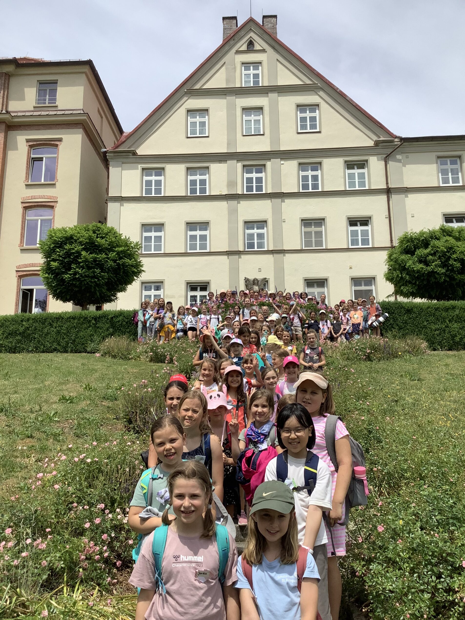 Aus dem Schulleben der Grundschule (Frühling/Sommer 2023) | Schulzentrum St. Hildegard